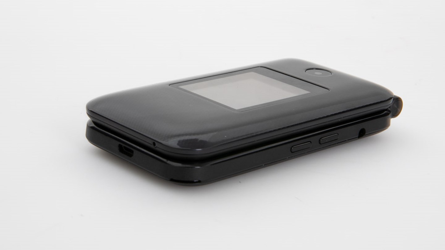 Telstra Flip 3 4G Review | Mobile phones for seniors | CHOICE