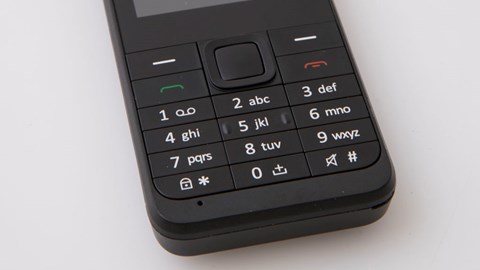 Telstra Lite Review | Mobile phones for seniors | CHOICE