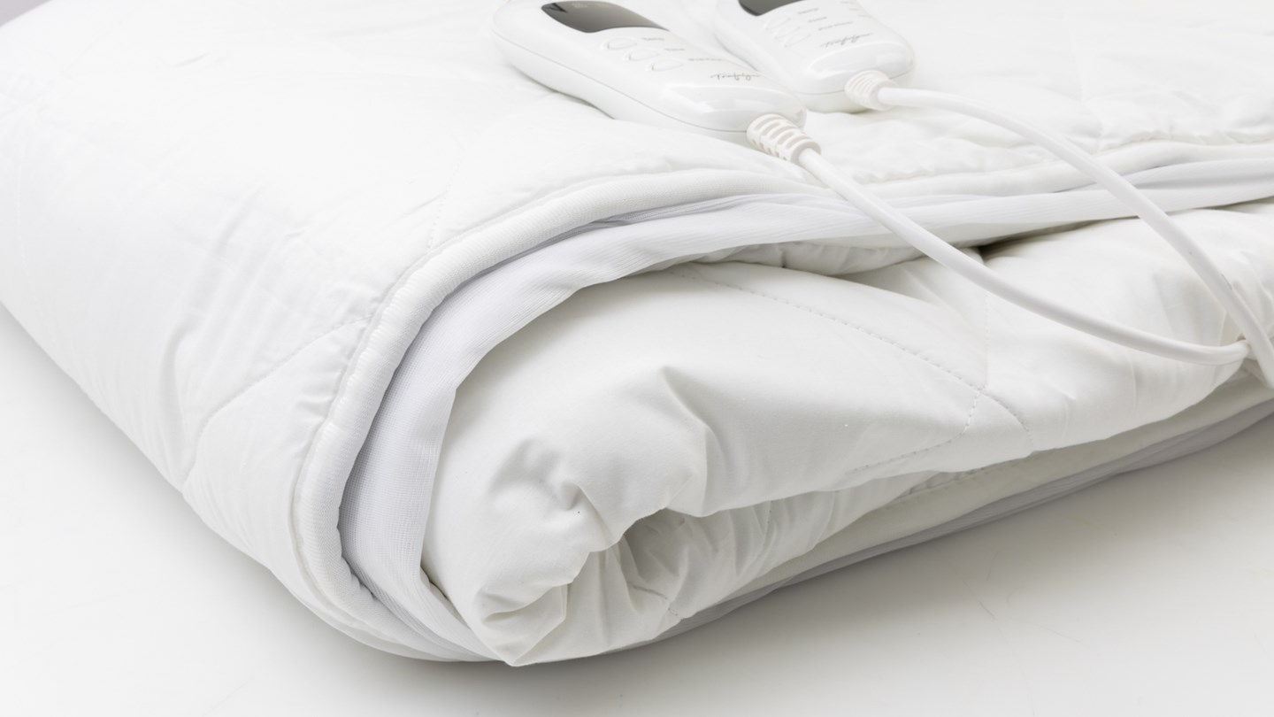 Trafalgar Waterproof Fitted Electric Blanket TFWPMZEBQBA Review ...
