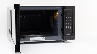 Westinghouse 40L Benchtop Black Microwave WMF4102BA review - CHOICE